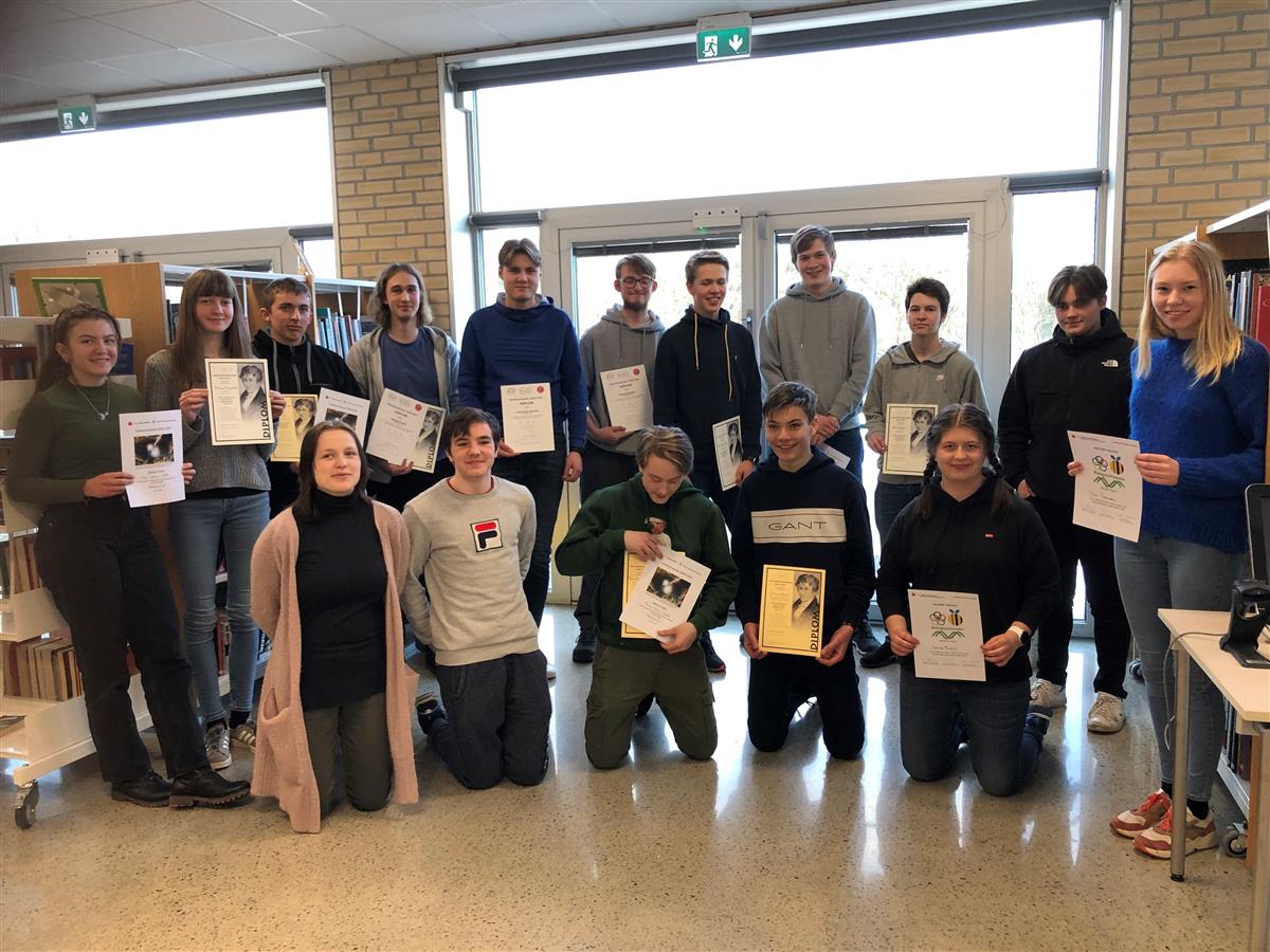 Pizza og premiering til deltakere i diverse nasjonale ...